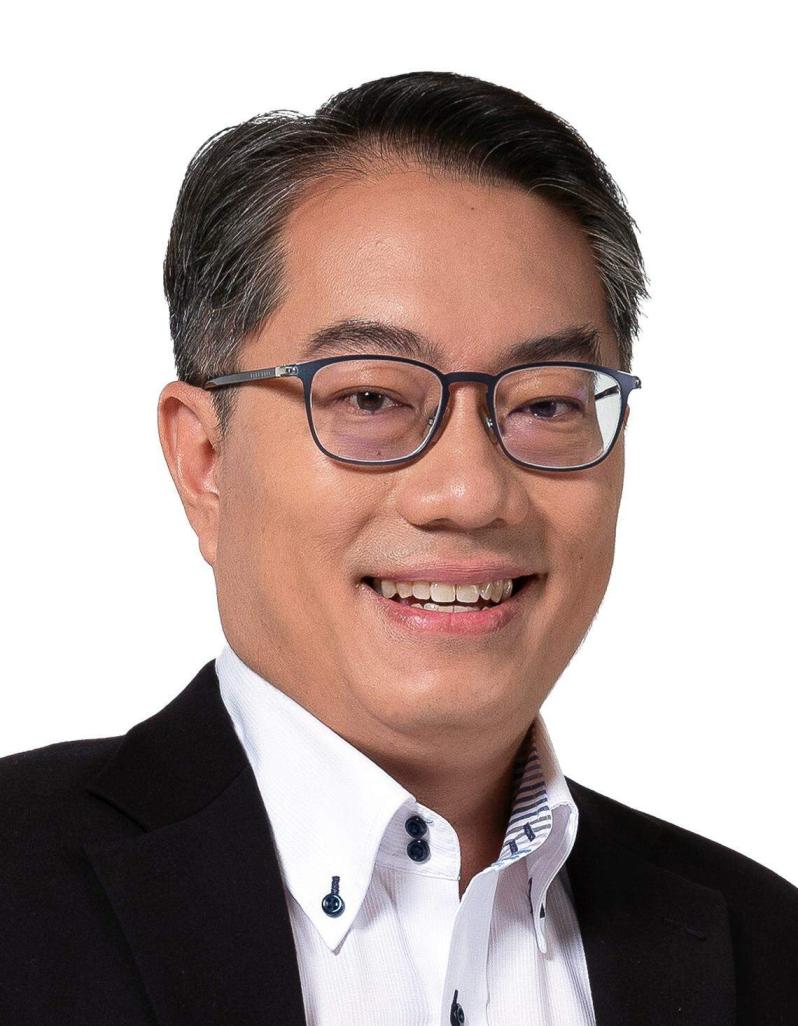 Global ambitions, young beginnings, Emerging Enterprise - THE BUSINESS ...