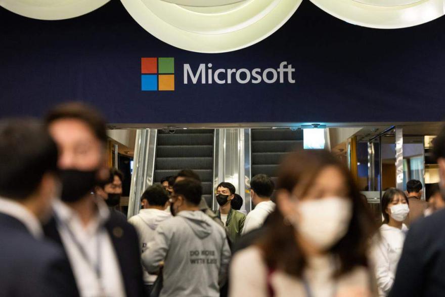 Microsoft sinks as downgrade highlights cloud-growth concerns ...