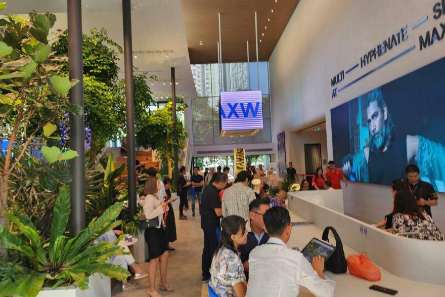 TMW Maxwell sees slow sales at launch with 7 units sold, at average S ...