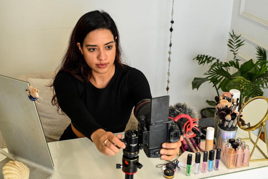 The rise of the finfluencer, International - THE BUSINESS TIMES