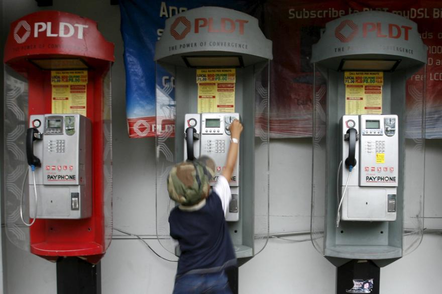 Philippine phone giant investing record amount to boost data use, Technology - THE BUSINESS TIMES