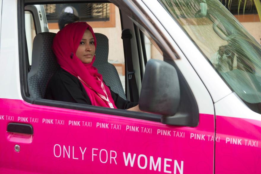 Women-only Pink Taxis set to hit Pakistan streets, Transport ...