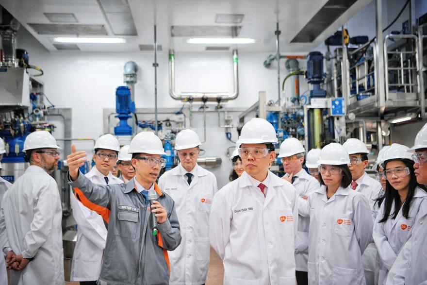 GSK opens S$130m facilities in Jurong, Companies & Markets - THE ...